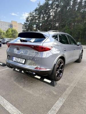 Pelēks Cupra Formentor 2022 Viļņa, ar dzinēja tilpumu 1.98 L un nobraukumu 102 tūkst. km par 26400 €, foto 4 vietnē AUTOMOTO.COM.LV