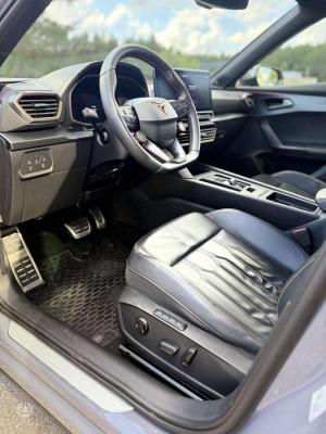 Pelēks Cupra Formentor 2022 Viļņa, ar dzinēja tilpumu 1.98 L un nobraukumu 102 tūkst. km par 26400 €, foto 9 vietnē AUTOMOTO.COM.LV