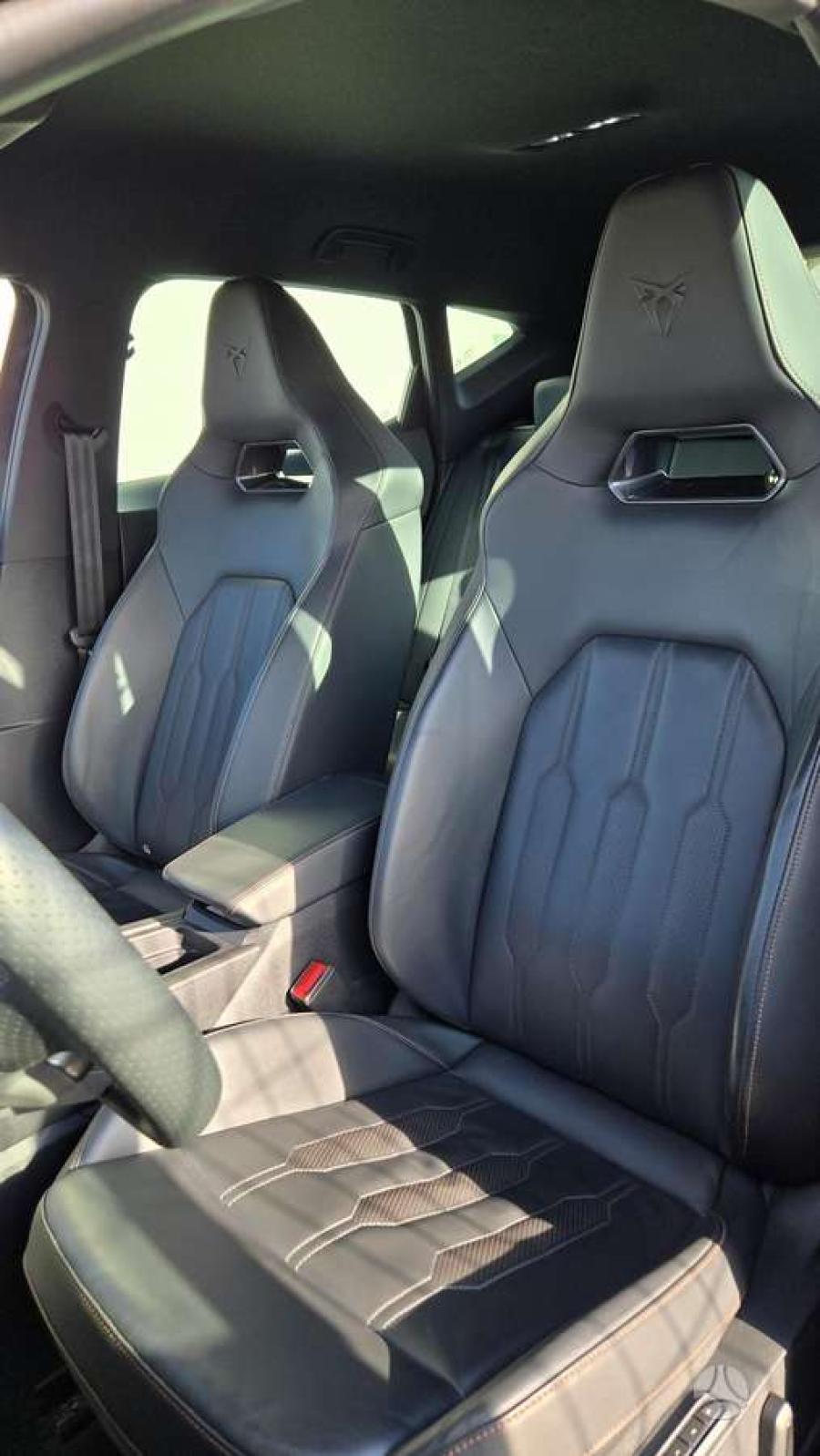 Grey Cupra Formentor 2022 in Vilnius, with an engine capacity of 1.98 L and mileage of 52 thousand km for 27800 €, photo 14 on AUTOMOTO.COM.LV