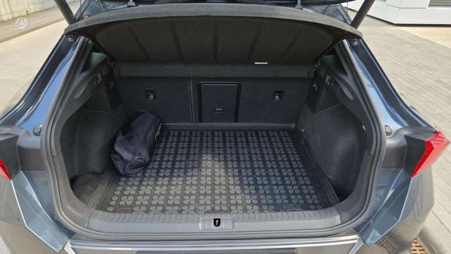 Grey Cupra Formentor 2022 in Vilnius, with an engine capacity of 1.98 L and mileage of 52 thousand km for 27800 €, photo 16 on AUTOMOTO.COM.LV