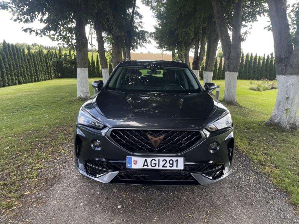Grey Cupra Formentor 2022 in Kaunas, with an engine capacity of 1.97 L and mileage of 170 thousand km for 19000 €, photo 2 on AUTOMOTO.COM.LV