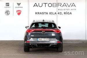 Grey Cupra Formentor 2022 in Riga, with an engine capacity of 1.50 L and mileage of 24 thousand km for 23490 €, photo 8 on AUTOMOTO.COM.LV