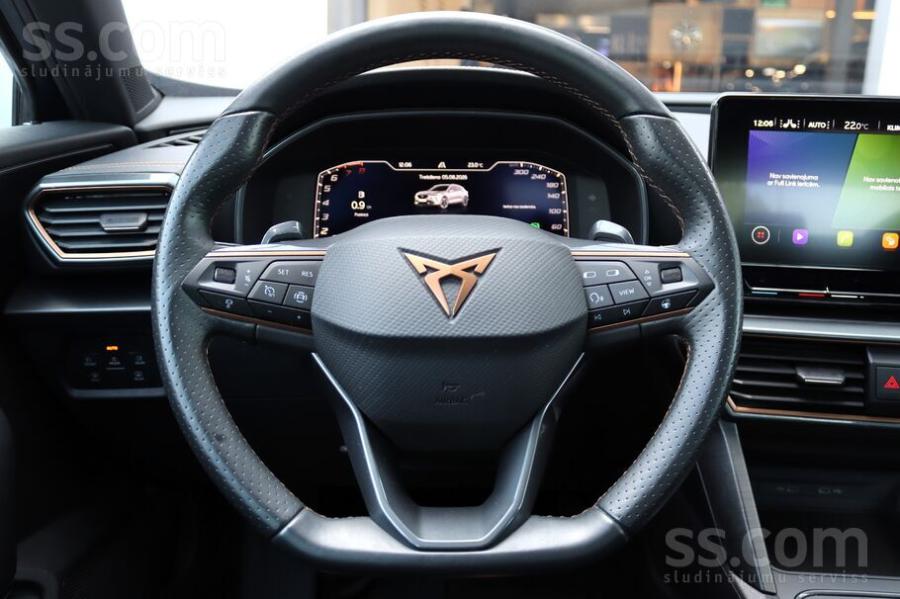 Grey Cupra Formentor 2022 in Riga, with an engine capacity of 1.50 L and mileage of 24 thousand km for 23490 €, photo 12 on AUTOMOTO.COM.LV