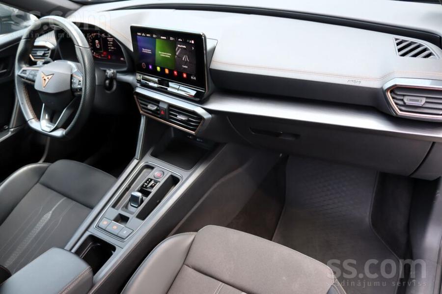 Grey Cupra Formentor 2022 in Riga, with an engine capacity of 1.50 L and mileage of 24 thousand km for 23490 €, photo 25 on AUTOMOTO.COM.LV