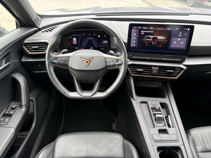Серый Cupra Formentor 2022 в Каунас, объемом двигателя 1.97 л и пробегом 210 тыс. км за 19900 €, фото 13 на AUTOMOTO.COM.LV