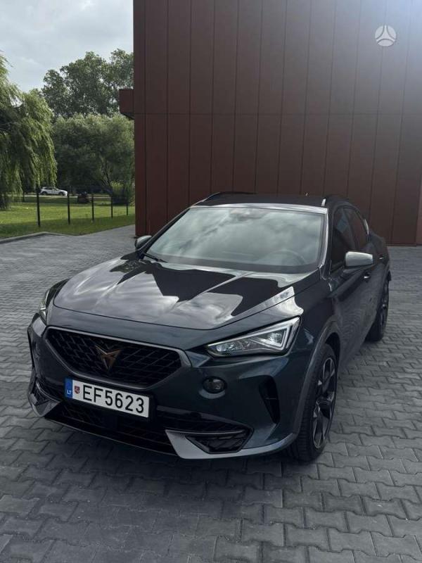 Pelēks Cupra Formentor 2022 Klaipėda, ar dzinēja tilpumu 1.40 L un nobraukumu 59 tūkst. km par 23995 €, foto 3 vietnē AUTOMOTO.COM.LV