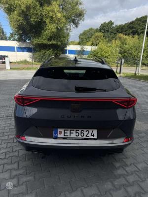 Pelēks Cupra Formentor 2022 Klaipėda, ar dzinēja tilpumu 1.40 L un nobraukumu 59 tūkst. km par 23995 €, foto 6 vietnē AUTOMOTO.COM.LV