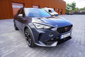 Pelēks Cupra Formentor 2022 Klaipėda, ar dzinēja tilpumu 1.40 L un nobraukumu 59 tūkst. km par 23995 €, foto 8 vietnē AUTOMOTO.COM.LV