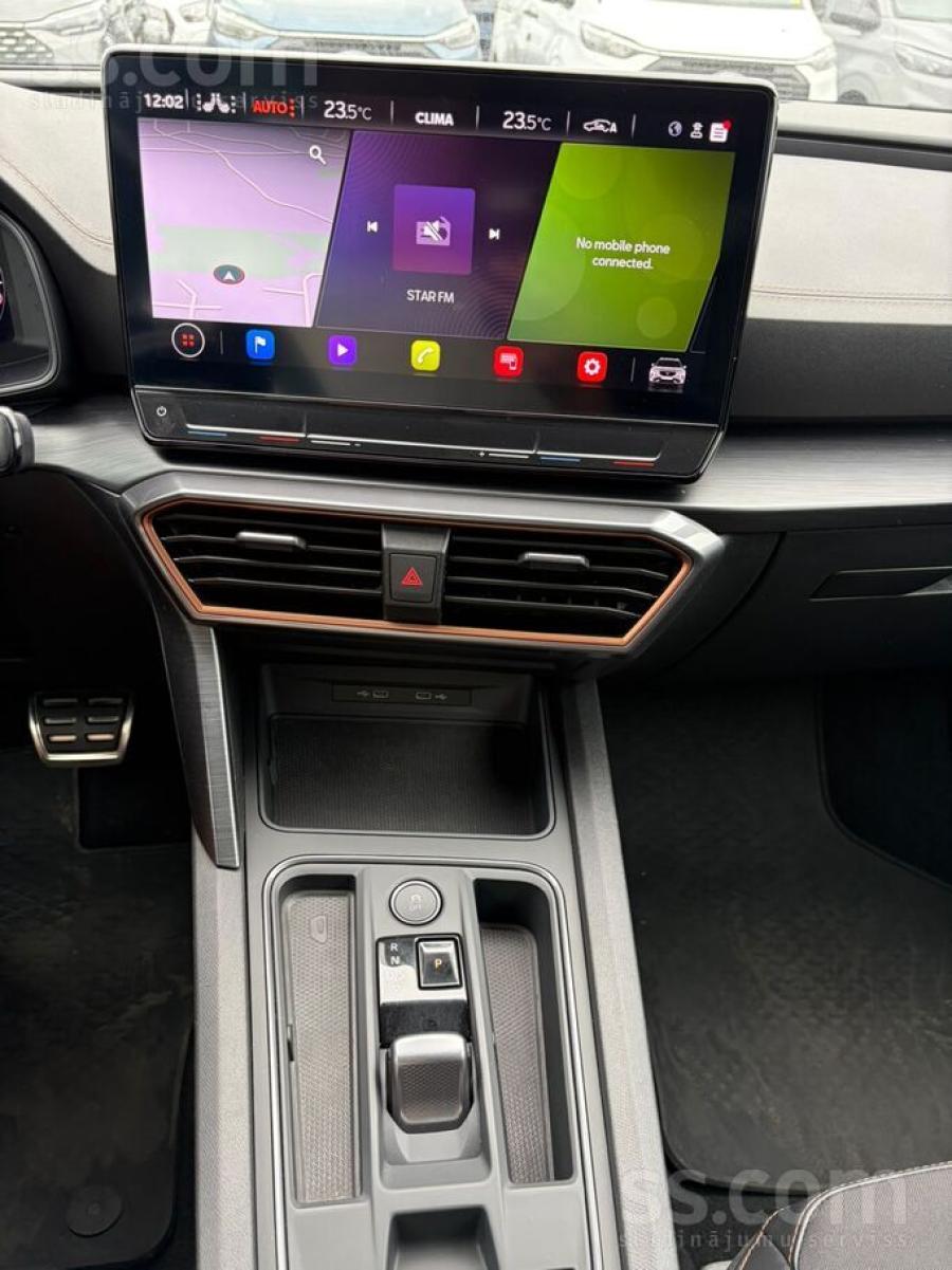Серый Cupra Formentor 2022 в Валмиера, объемом двигателя 2.00 л и пробегом 66 тыс. км за 24990 €, фото 12 на AUTOMOTO.COM.LV