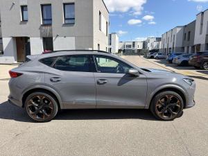 Pelēks Cupra Formentor 2022 Viļņa, ar dzinēja tilpumu 1.98 L un nobraukumu 93 tūkst. km par 28500 €, foto 4 vietnē AUTOMOTO.COM.LV