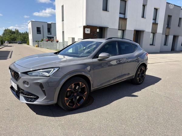 Pelēks Cupra Formentor 2022 Viļņa, ar dzinēja tilpumu 1.98 L un nobraukumu 93 tūkst. km par 28500 €, foto 8 vietnē AUTOMOTO.COM.LV