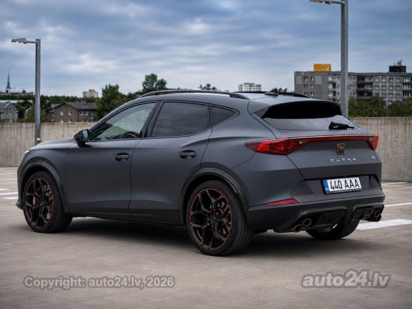 Grey Cupra Formentor 2022 in Tallinn, with an engine capacity of 2.50 L and mileage of 49 thousand km for 38000 €, photo 4 on AUTOMOTO.COM.LV