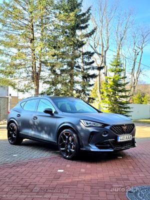 Серый Cupra Formentor 2022 в Таллин, объемом двигателя 2.50 л и пробегом 49 тыс. км за 38000 €, фото 10 на AUTOMOTO.COM.LV