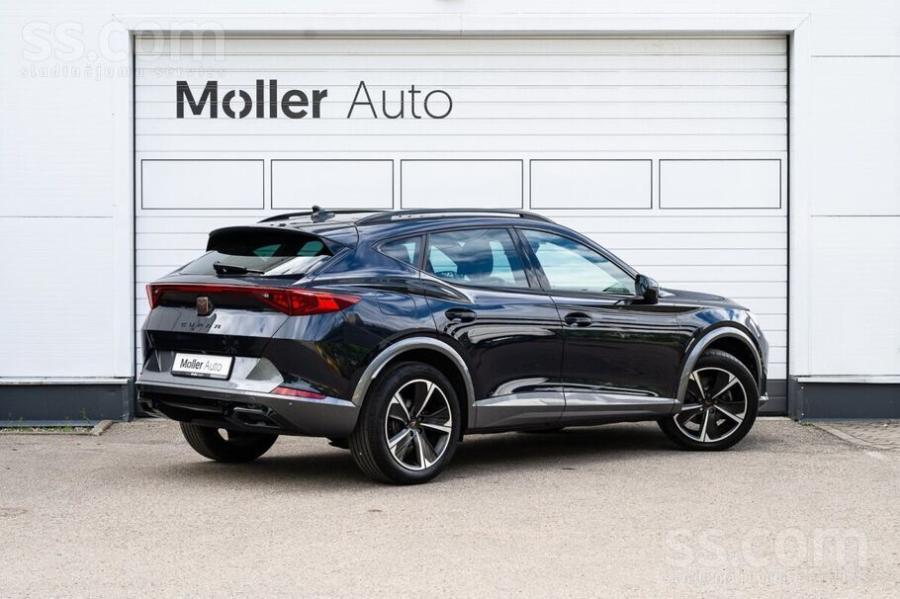 Pelēks Cupra Formentor 2022 Rīga, ar dzinēja tilpumu 2.00 L un nobraukumu 54 tūkst. km par 24950 €, foto 4 vietnē AUTOMOTO.COM.LV