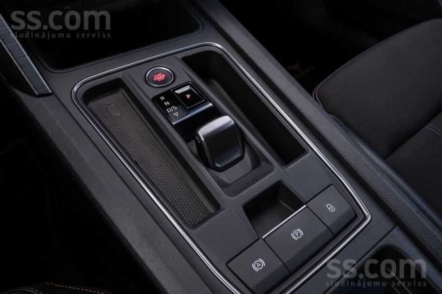 Pelēks Cupra Formentor 2022 Rīga, ar dzinēja tilpumu 2.00 L un nobraukumu 54 tūkst. km par 24950 €, foto 20 vietnē AUTOMOTO.COM.LV