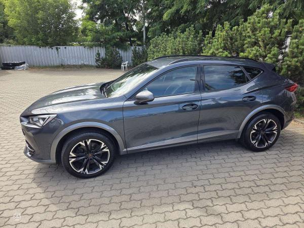 Grey Cupra Formentor 2022 in Kaunas, with an engine capacity of 1.98 L and mileage of 74 thousand km for 24500 €, photo 2 on AUTOMOTO.COM.LV
