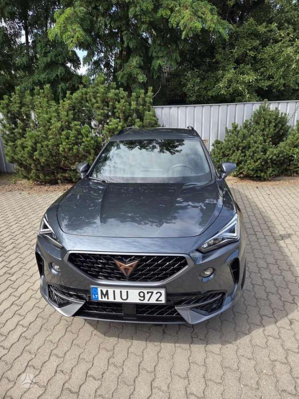 Grey Cupra Formentor 2022 in Kaunas, with an engine capacity of 1.98 L and mileage of 74 thousand km for 24500 €, photo 3 on AUTOMOTO.COM.LV