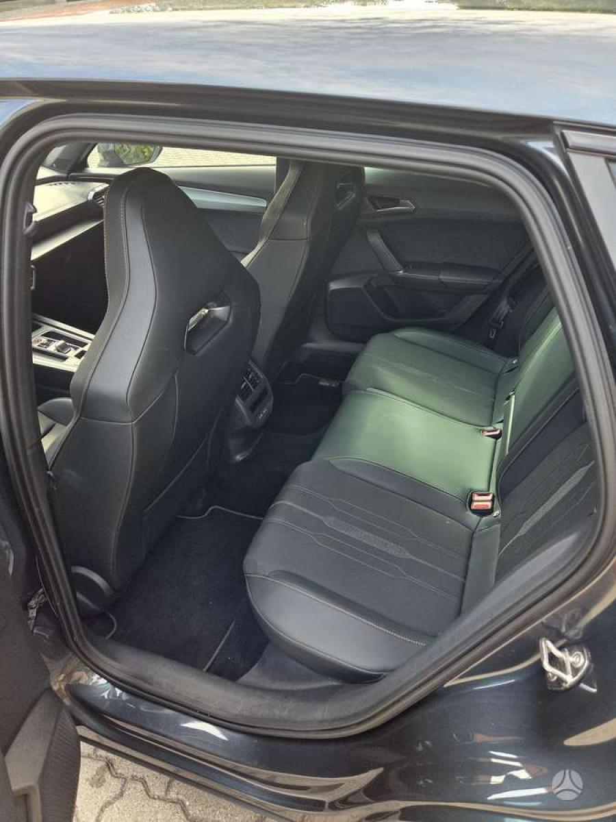 Pelēks Cupra Formentor 2022 Kauņa, ar dzinēja tilpumu 1.98 L un nobraukumu 74 tūkst. km par 24500 €, foto 8 vietnē AUTOMOTO.COM.LV