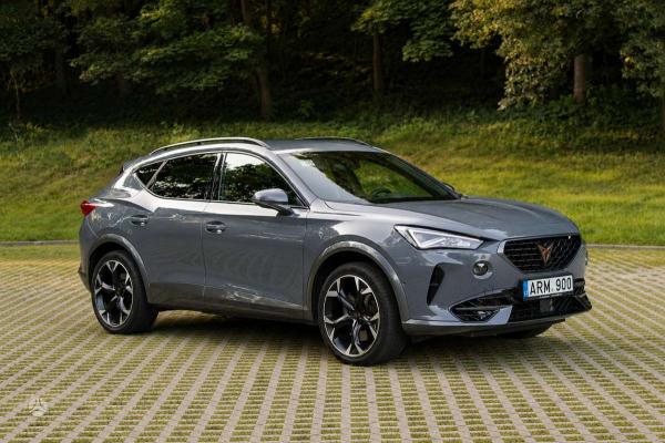 Pelēks Cupra Formentor 2022 Viļņa, ar dzinēja tilpumu 1.98 L un nobraukumu 87 tūkst. km par 27700 €, foto 5 vietnē AUTOMOTO.COM.LV