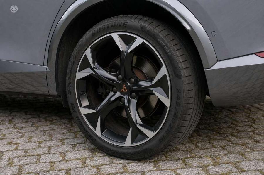 Grey Cupra Formentor 2022 in Vilnius, with an engine capacity of 1.98 L and mileage of 87 thousand km for 27700 €, photo 19 on AUTOMOTO.COM.LV