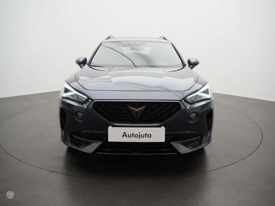 Серый Cupra Formentor 2022 в Вильнюс, объемом двигателя 1.98 л и пробегом 79 тыс. км за 27900 €, фото 3 на AUTOMOTO.COM.LV