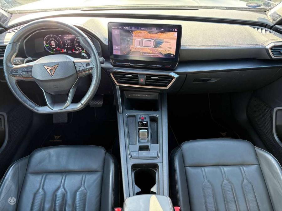 Серый Cupra Formentor 2022 в Вильнюс, объемом двигателя 1.40 л и пробегом 83 тыс. км за 22600 €, фото 21 на AUTOMOTO.COM.LV