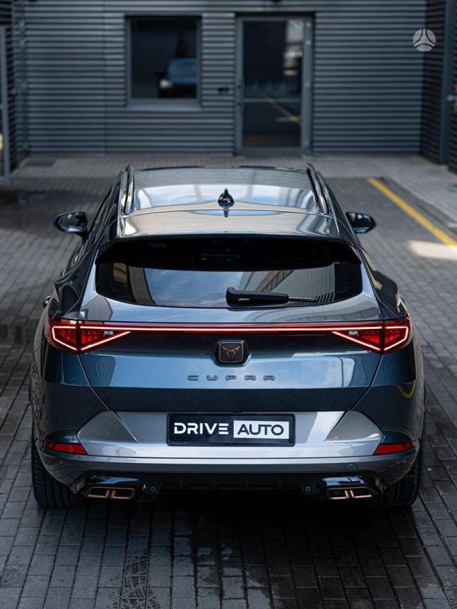 Серый Cupra Formentor 2022 в Вильнюс, объемом двигателя 1.40 л и пробегом 63 тыс. км за 23900 €, фото 5 на AUTOMOTO.COM.LV