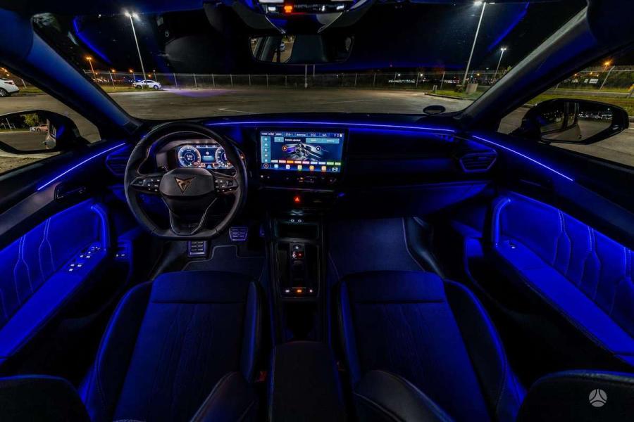 Серый Cupra Formentor 2022 в Вильнюс, объемом двигателя 1.40 л и пробегом 63 тыс. км за 23900 €, фото 22 на AUTOMOTO.COM.LV