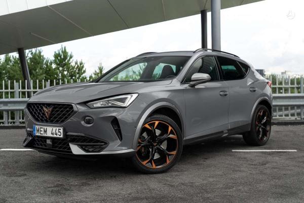 Grey Cupra Formentor 2022 in Vilnius, with an engine capacity of 1.98 L and mileage of 69 thousand km for 28500 €, photo 3 on AUTOMOTO.COM.LV