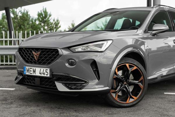 Grey Cupra Formentor 2022 in Vilnius, with an engine capacity of 1.98 L and mileage of 69 thousand km for 28500 €, photo 7 on AUTOMOTO.COM.LV