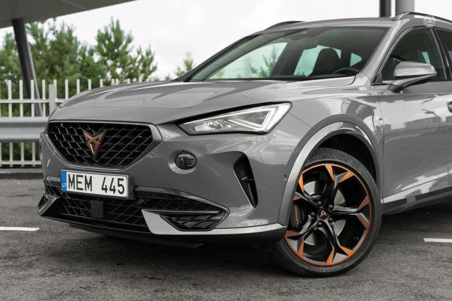 Серый Cupra Formentor 2022 в Вильнюс, объемом двигателя 1.98 л и пробегом 69 тыс. км за 28500 €, фото 7 на AUTOMOTO.COM.LV