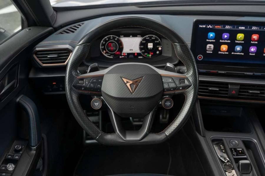Серый Cupra Formentor 2022 в Вильнюс, объемом двигателя 1.98 л и пробегом 69 тыс. км за 28500 €, фото 28 на AUTOMOTO.COM.LV