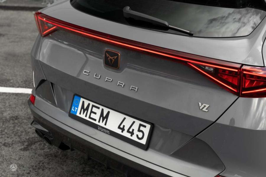 Серый Cupra Formentor 2022 в Вильнюс, объемом двигателя 1.98 л и пробегом 69 тыс. км за 28500 €, фото 11 на AUTOMOTO.COM.LV