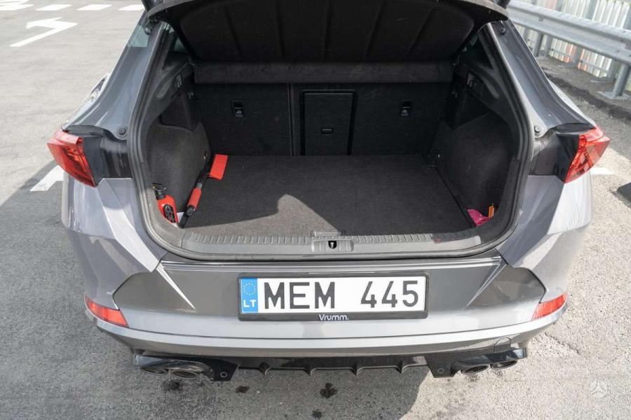 Серый Cupra Formentor 2022 в Вильнюс, объемом двигателя 1.98 л и пробегом 69 тыс. км за 28500 €, фото 12 на AUTOMOTO.COM.LV