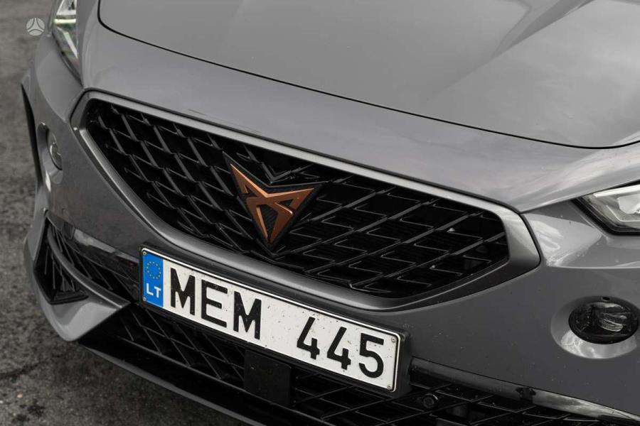 Серый Cupra Formentor 2022 в Вильнюс, объемом двигателя 1.98 л и пробегом 69 тыс. км за 28500 €, фото 16 на AUTOMOTO.COM.LV