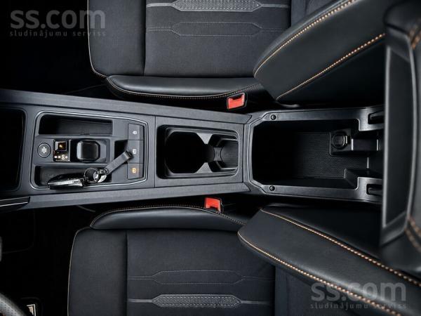 Серый Cupra Formentor 2022 в Рига, объемом двигателя 1.40 л и пробегом 116 тыс. км за 24900 €, фото 10 на AUTOMOTO.COM.LV