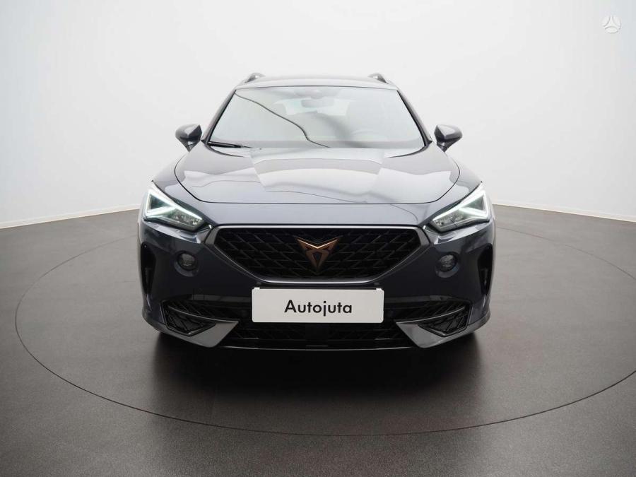 Grey Cupra Formentor 2022 in Vilnius, with an engine capacity of 1.50 L and mileage of 93 thousand km for 20500 €, photo 3 on AUTOMOTO.COM.LV