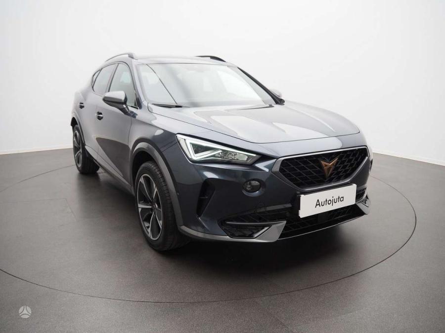 Grey Cupra Formentor 2022 in Vilnius, with an engine capacity of 1.50 L and mileage of 93 thousand km for 20500 €, photo 4 on AUTOMOTO.COM.LV