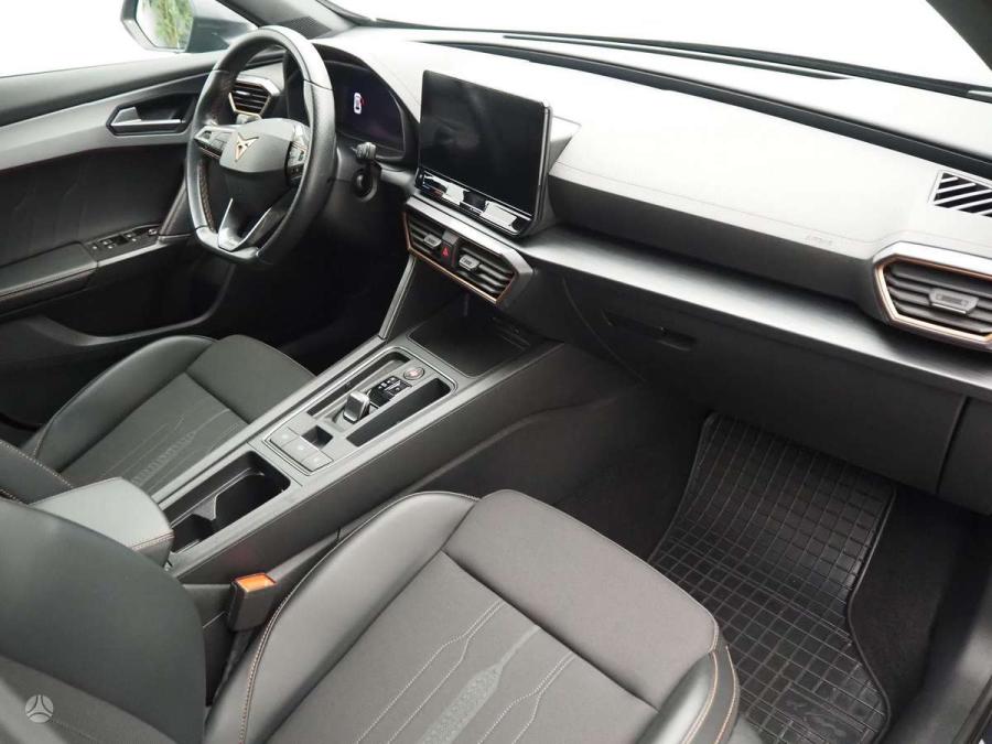 Grey Cupra Formentor 2022 in Vilnius, with an engine capacity of 1.50 L and mileage of 93 thousand km for 20500 €, photo 13 on AUTOMOTO.COM.LV
