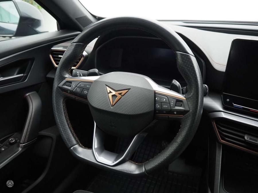 Grey Cupra Formentor 2022 in Vilnius, with an engine capacity of 1.50 L and mileage of 93 thousand km for 20500 €, photo 21 on AUTOMOTO.COM.LV