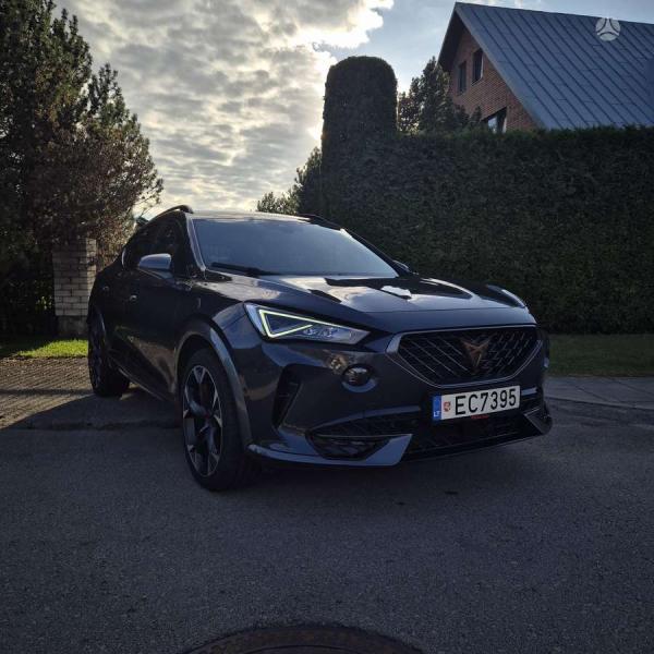 Серый Cupra Formentor 2022 в Каунас, объемом двигателя 1.40 л и пробегом 91 тыс. км за 22000 €, фото 1 на AUTOMOTO.COM.LV