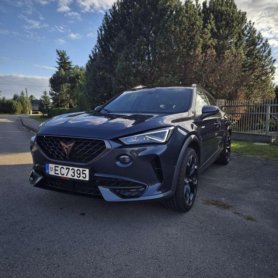 Серый Cupra Formentor 2022 в Каунас, объемом двигателя 1.40 л и пробегом 91 тыс. км за 22000 €, фото 3 на AUTOMOTO.COM.LV