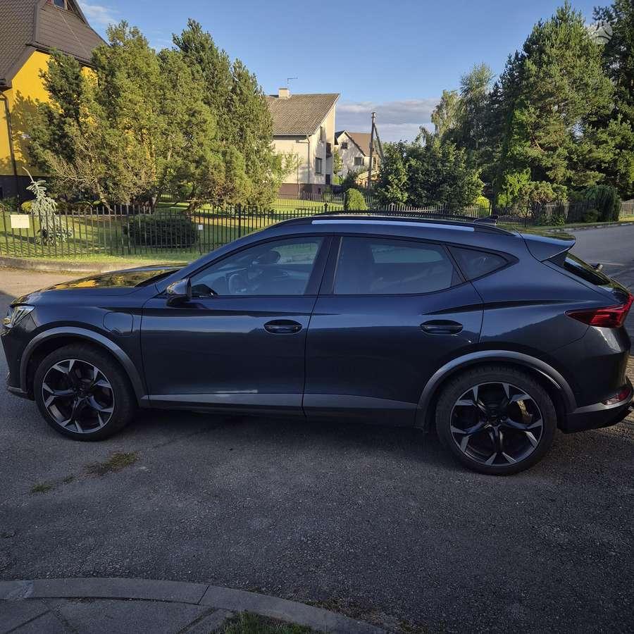 Серый Cupra Formentor 2022 в Каунас, объемом двигателя 1.40 л и пробегом 91 тыс. км за 22000 €, фото 7 на AUTOMOTO.COM.LV