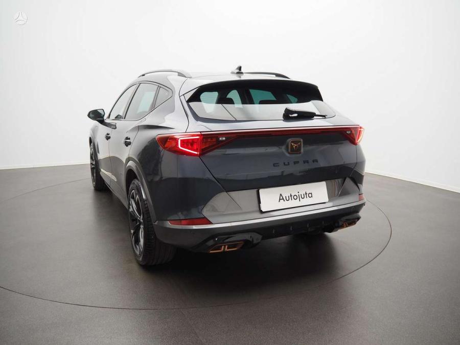 Grey Cupra Formentor 2022 in Vilnius, with an engine capacity of 1.40 L and mileage of 32 thousand km for 24500 €, photo 7 on AUTOMOTO.COM.LV