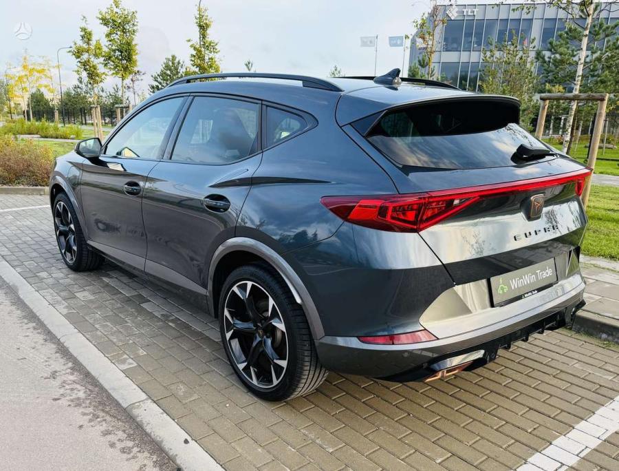Pelēks Cupra Formentor 2022 Viļņa, ar dzinēja tilpumu 1.40 L un nobraukumu 49 tūkst. km par 24990 €, foto 7 vietnē AUTOMOTO.COM.LV