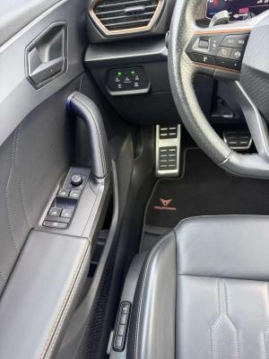 Pelēks Cupra Formentor 2022 Viļņa, ar dzinēja tilpumu 1.40 L un nobraukumu 49 tūkst. km par 24990 €, foto 17 vietnē AUTOMOTO.COM.LV