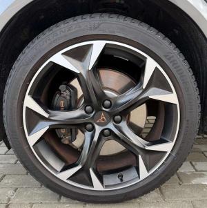 Pelēks Cupra Formentor 2022 Viļņa, ar dzinēja tilpumu 1.40 L un nobraukumu 49 tūkst. km par 24990 €, foto 39 vietnē AUTOMOTO.COM.LV