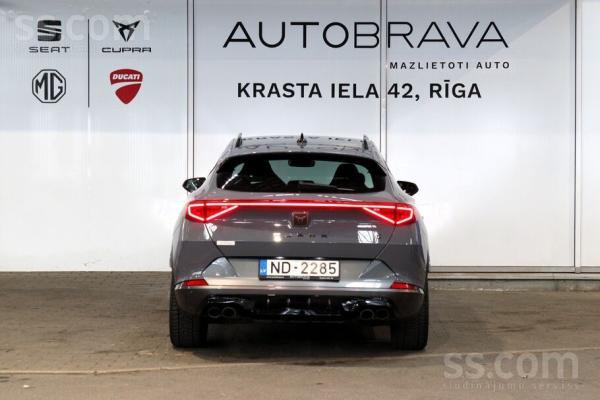 Pelēks Cupra Formentor 2022 Rīga, ar dzinēja tilpumu 2.00 L un nobraukumu 130 tūkst. km par 22990 €, foto 8 vietnē AUTOMOTO.COM.LV
