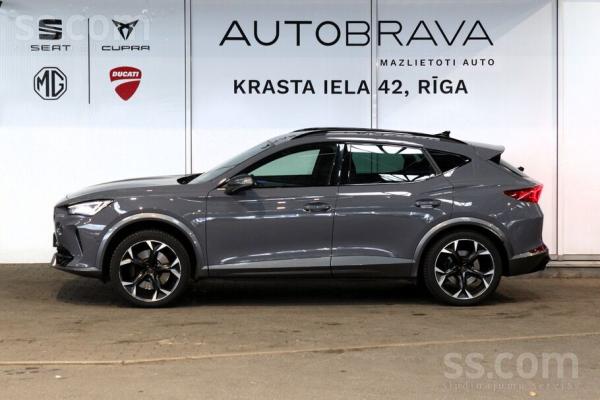 Pelēks Cupra Formentor 2022 Rīga, ar dzinēja tilpumu 2.00 L un nobraukumu 130 tūkst. km par 22990 €, foto 5 vietnē AUTOMOTO.COM.LV