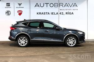 Серый Cupra Formentor 2022 в Рига, объемом двигателя 1.50 л и пробегом 82 тыс. км за 21990 €, фото 6 на AUTOMOTO.COM.LV